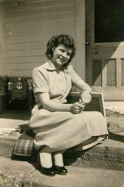 Neta (Juanita) Hopper